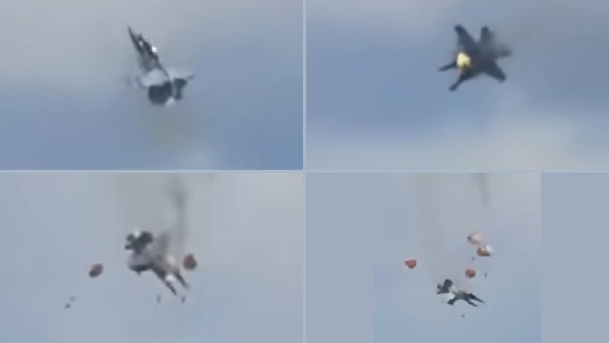 Two Navy EA-18G Growlers Collide at Mountain Home Air Show — All Crew Safe