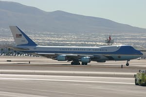 New Air Force One Gets Stars and Stripes Livery — VC-25B Bridge
