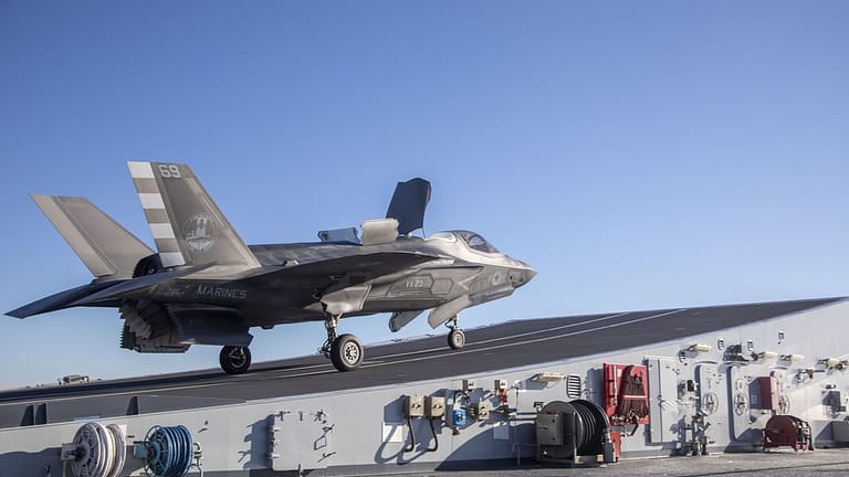 Marines Enter the Sixth-Gen Fighter Race | MiGFlug.com Blog