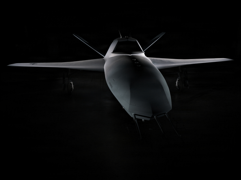 Talon Blue: Northrop's Stealth Drone Wingman Fires Up | MiGFlug.com Blog
