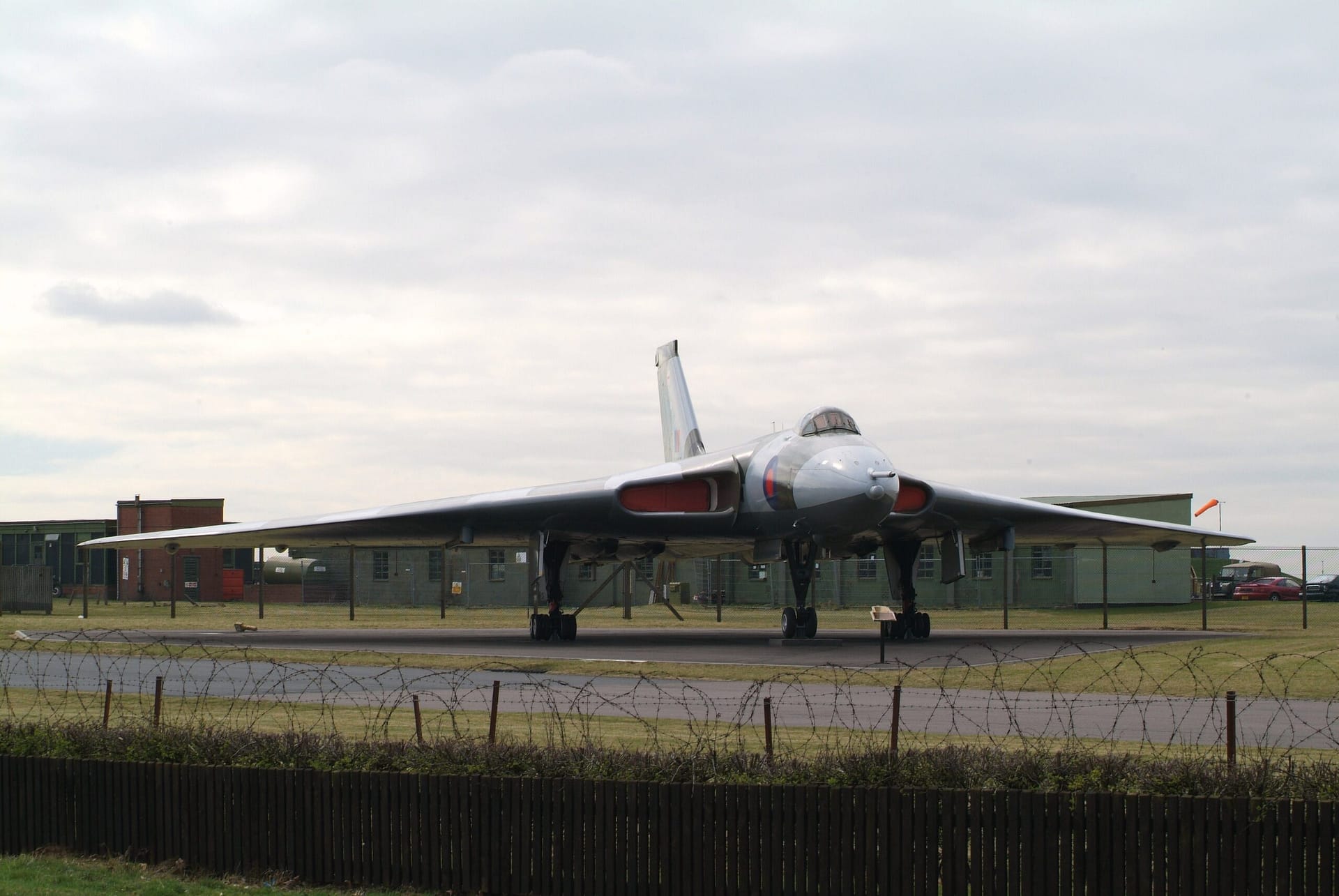 Operation Black Buck: The Falklands Vulcan Raids Explained | MiGFlug